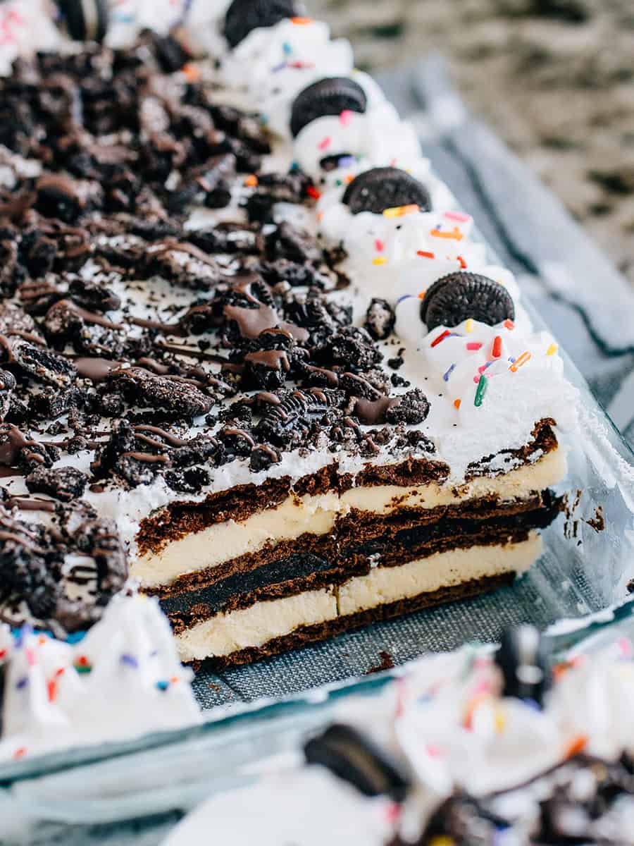 Oreo Fudge Ice Cream Cake - The Recipe Life