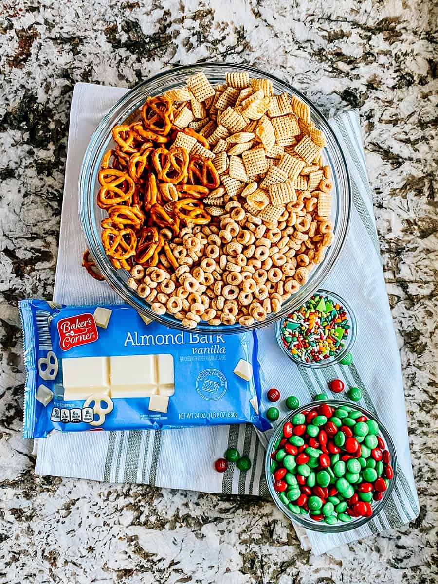 White Chocolate Trail Mix - The Recipe Life