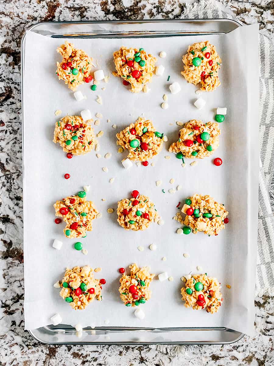 No-Bake Christmas Crunch Cookies - The Recipe Life